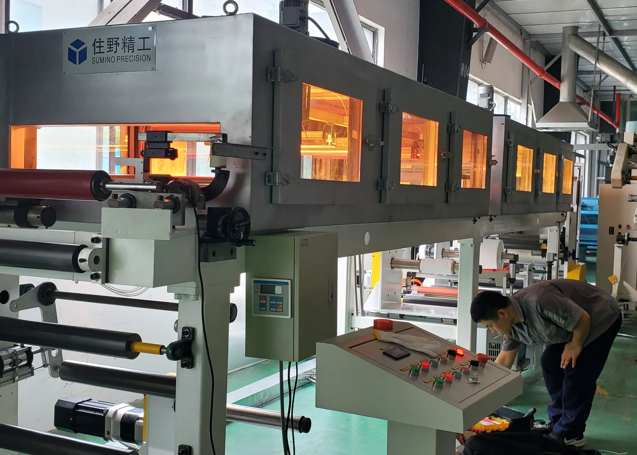 Coating machine | Plastics and Rubber Product