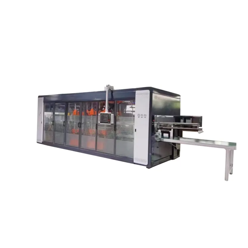 Positive and negative pressure three station forming machine | One ...