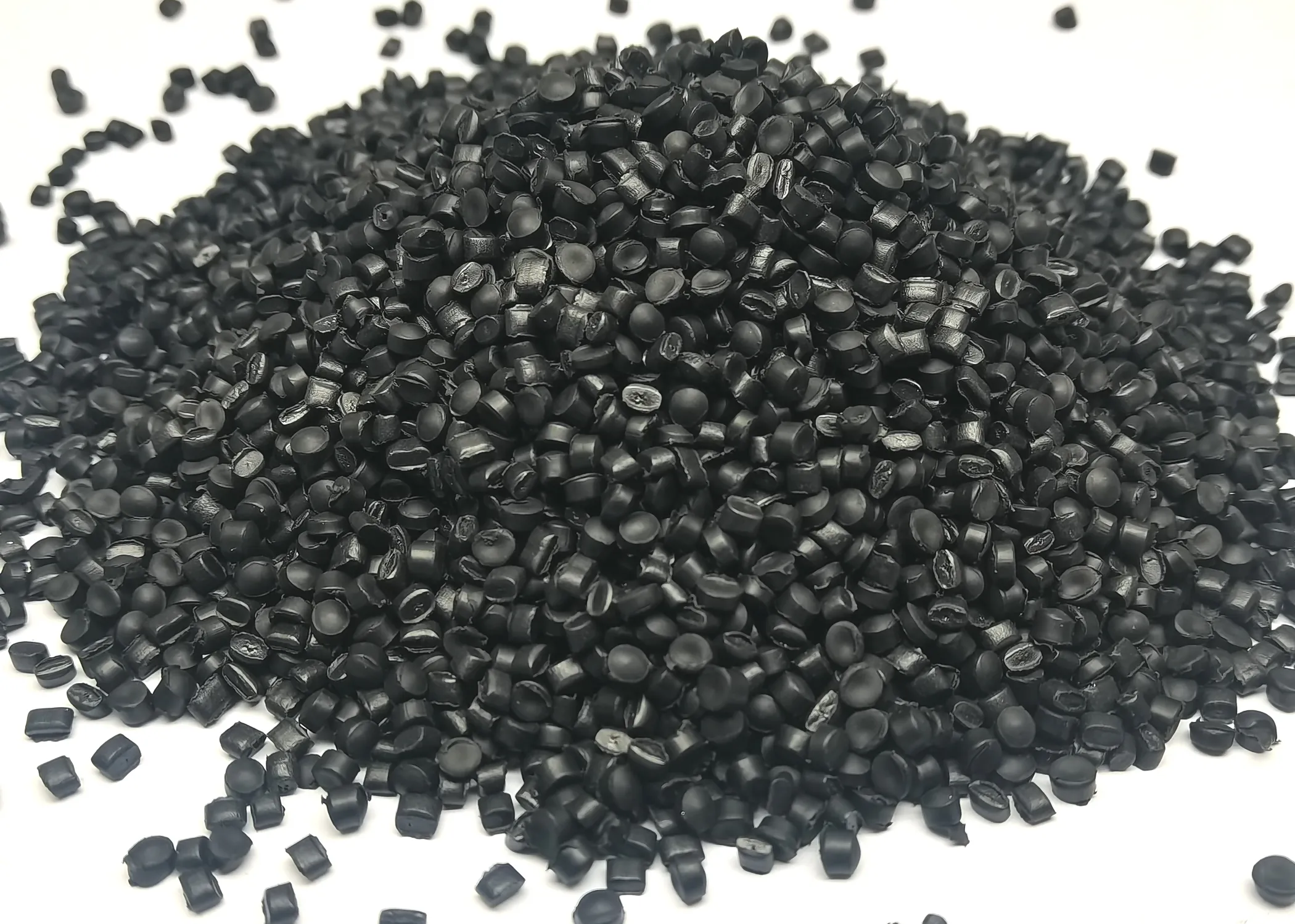Medium density PE sheath material | Plastics and Rubber Product