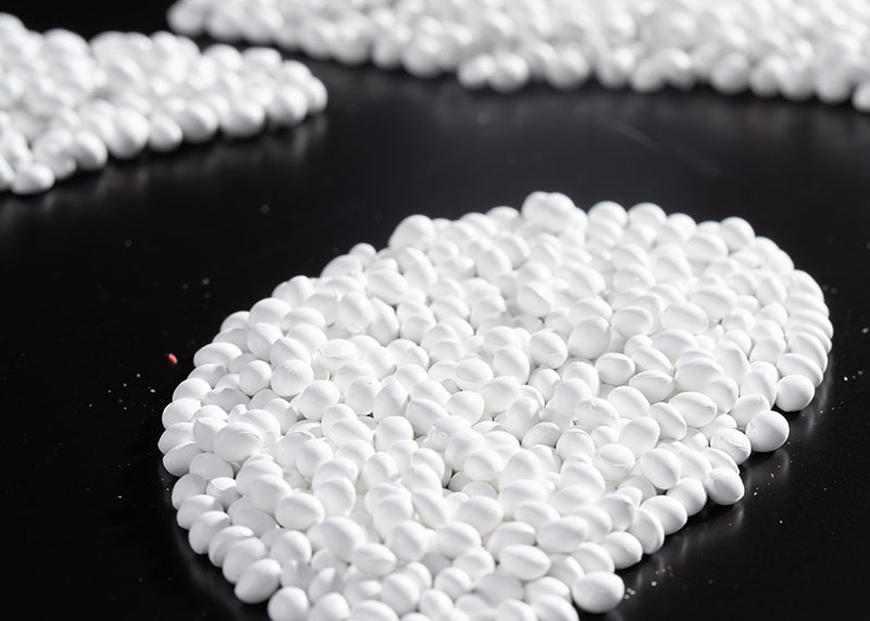 White Masterbatch | One-click to Connect with Plastics and Rubber Products