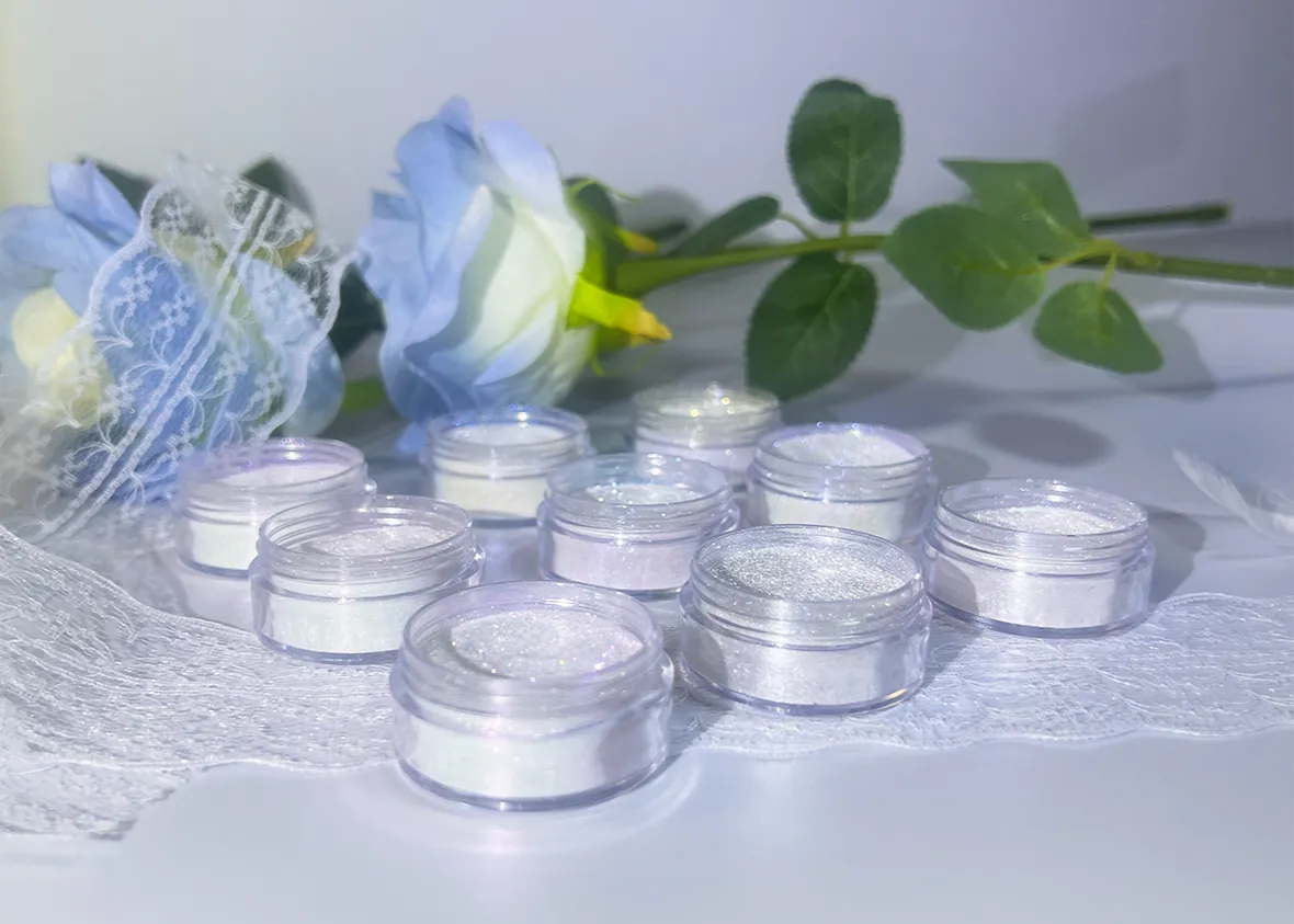 pearlescent pigment | Plastics and Rubber Product