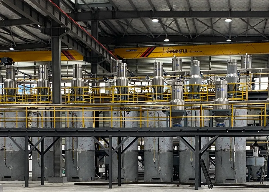 Automatic intelligent centralized feeding system | Plastics and Rubber ...