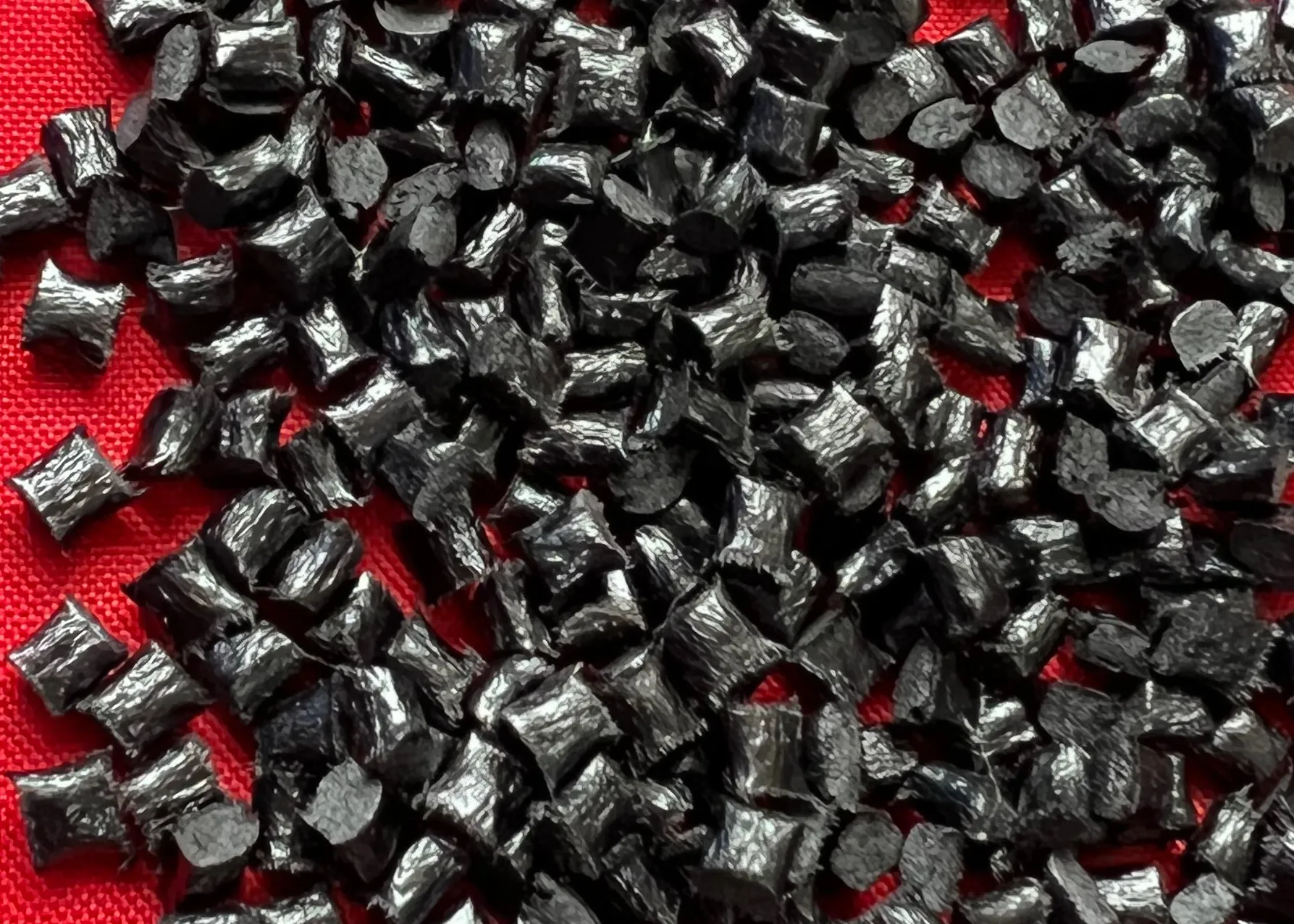 Super PPS with insulation resistance and CTI not decaying after high ...