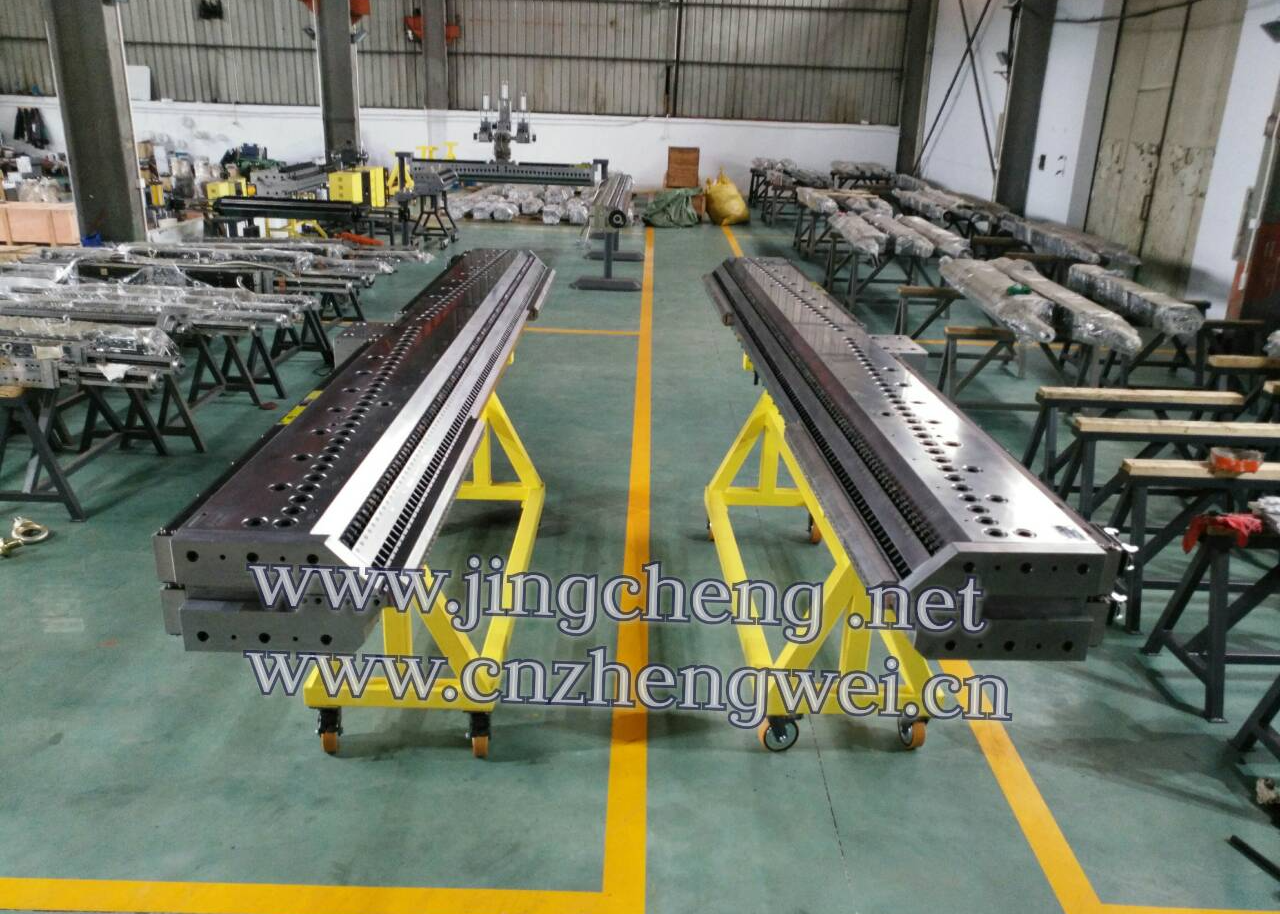 Sheet mold | One-click to Connect with Plastics and Rubber Products