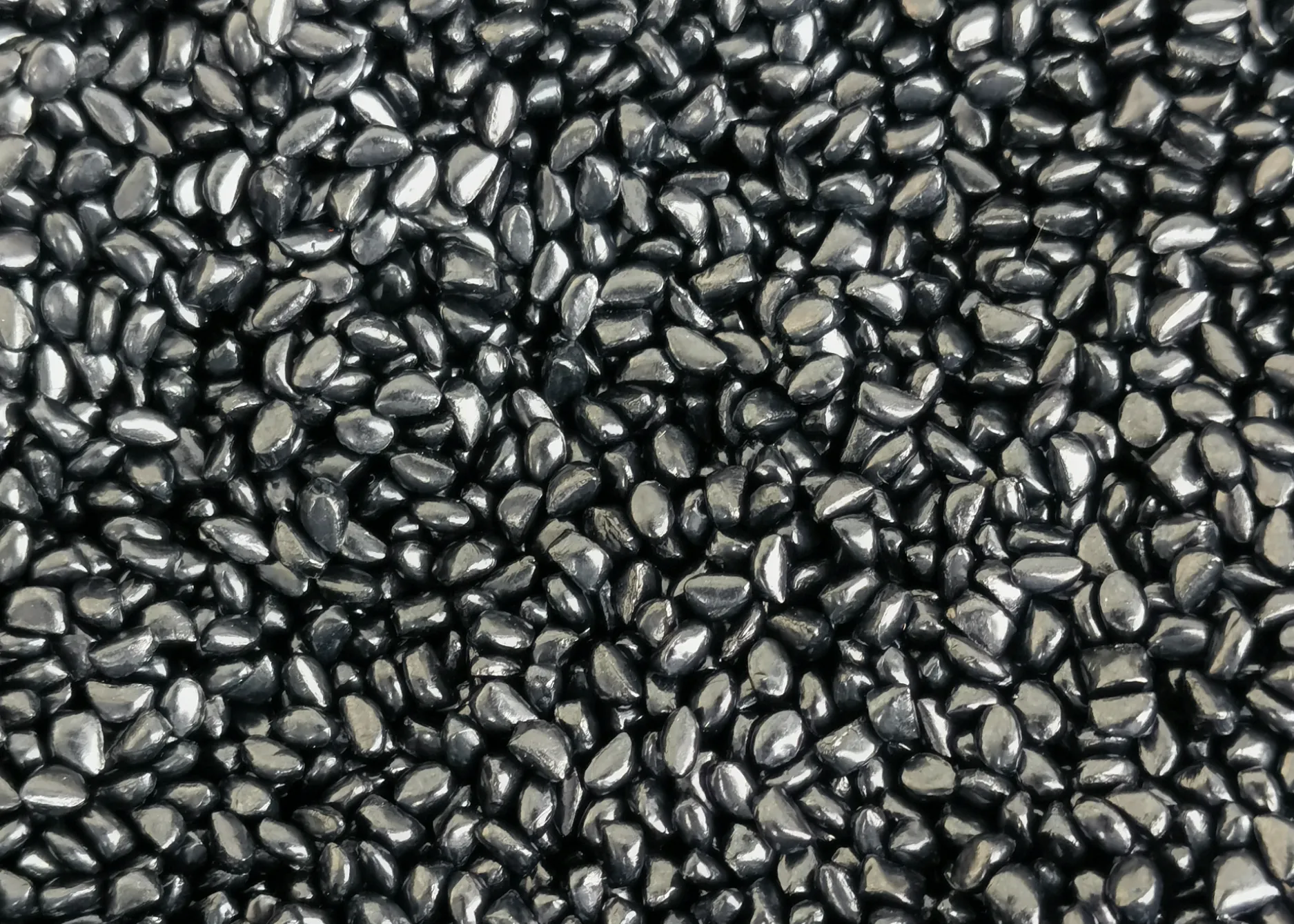 Black Masterbatches | Plastics and Rubber Product