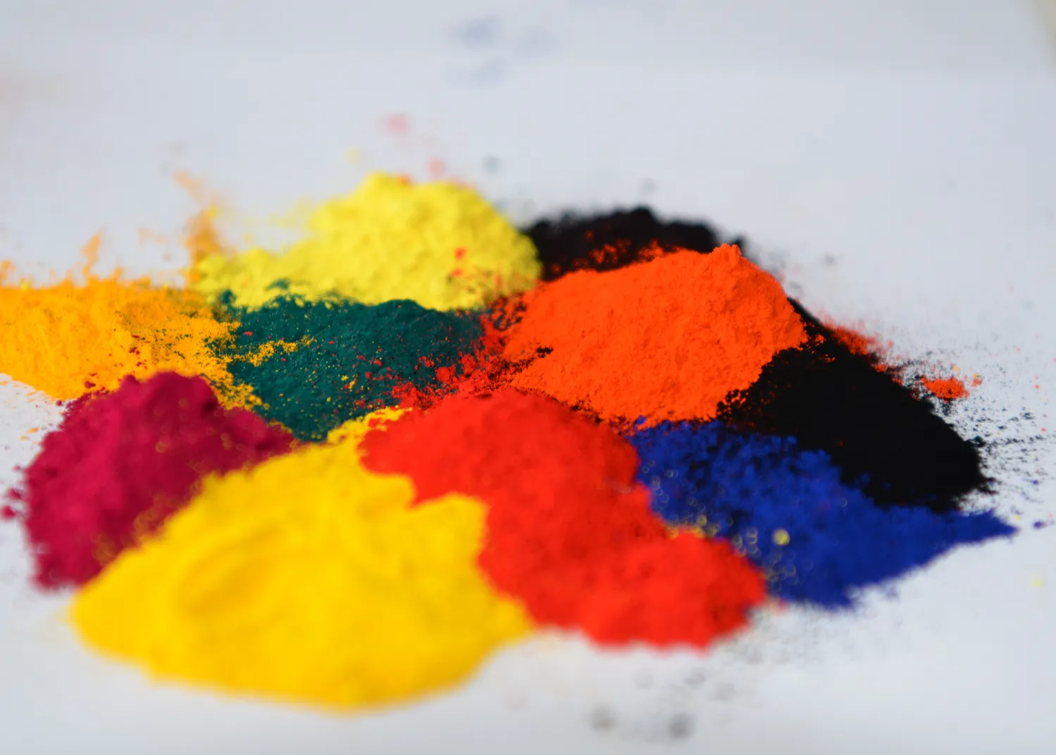 PIGMENTS FOR POWDER COATING | Plastics and Rubber Product