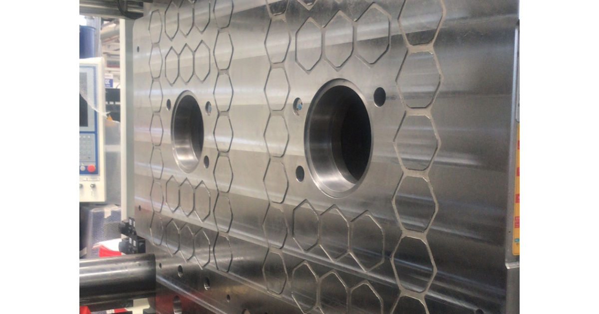 Quick mold change system | Plastics and Rubber Pr...