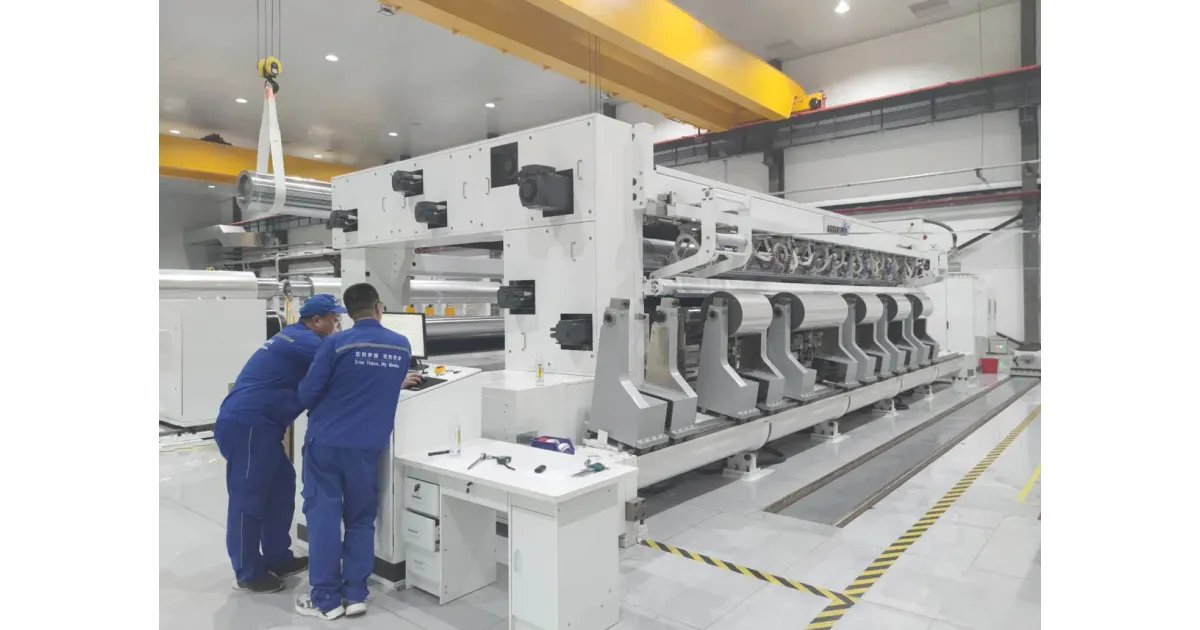 Primary slitting machine for PETG film | Plastics...