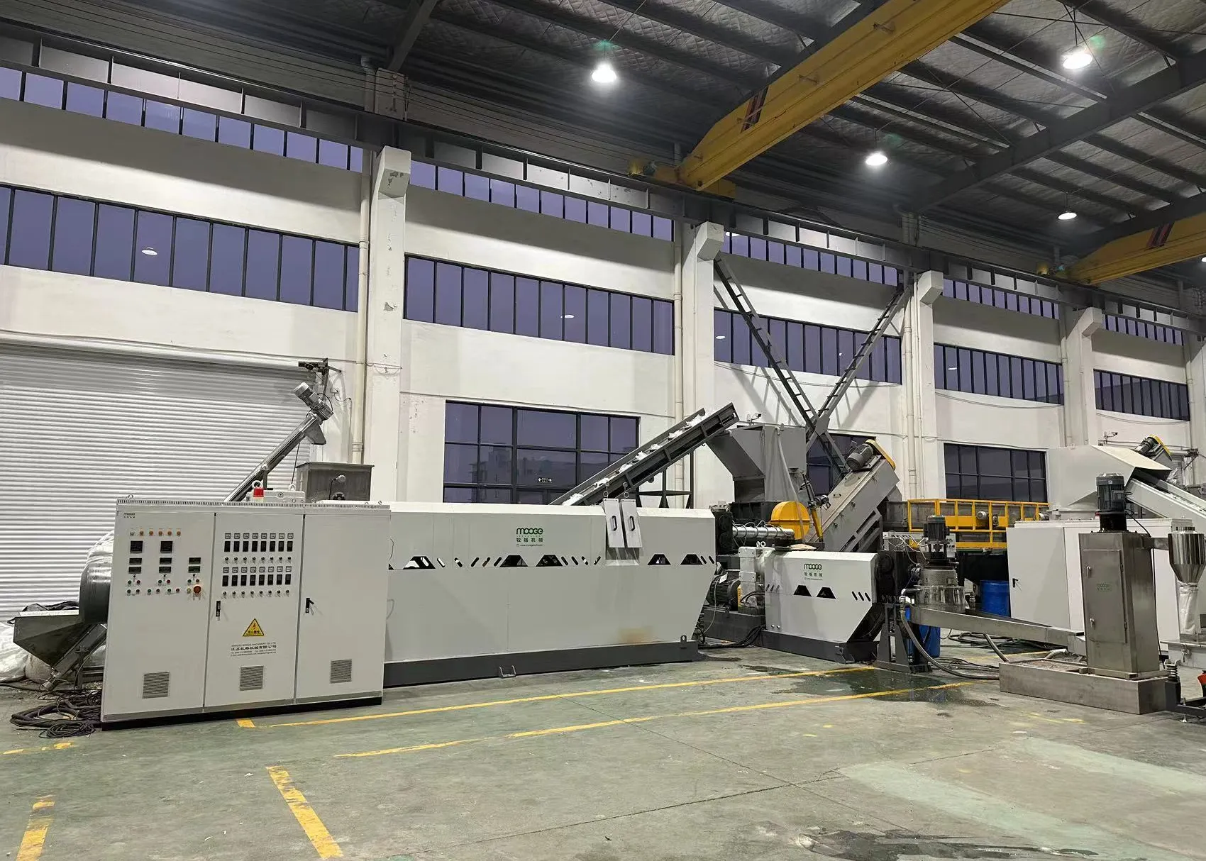 HDPE Plastic Pelletizing Machine | Plastics and Rubber Product