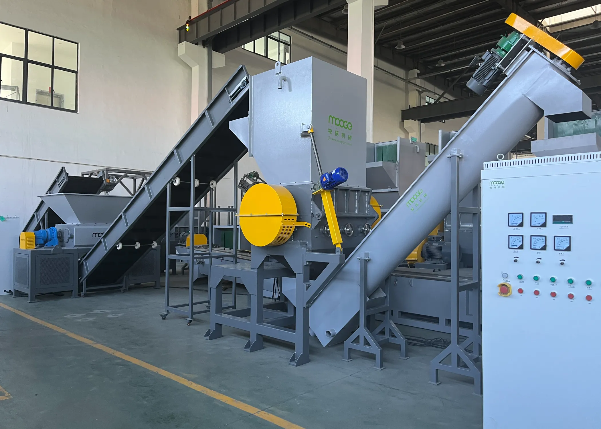 PET / HDPE Bottle Plastic Grinding Machine | Plastics and Rubber Product