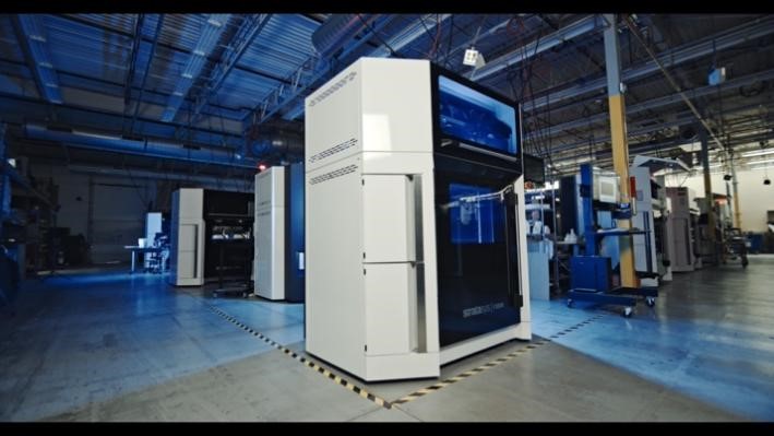 F3300 3D Printer | One-click to Connect with Plastics and Rubber Products