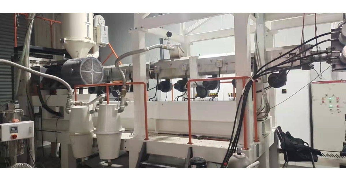 PET extruder production line | Plastics and Rubb...