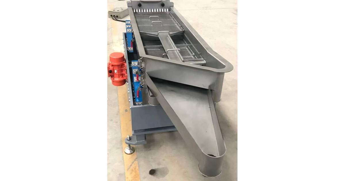 Reciprocating vibrating screen | Plastics and Rubber Product