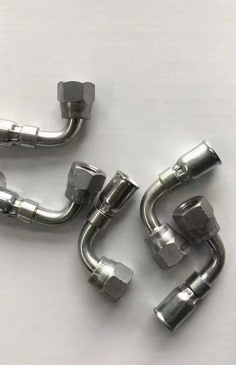 One-piece hose connector | One-click to Connect with Plastics and ...