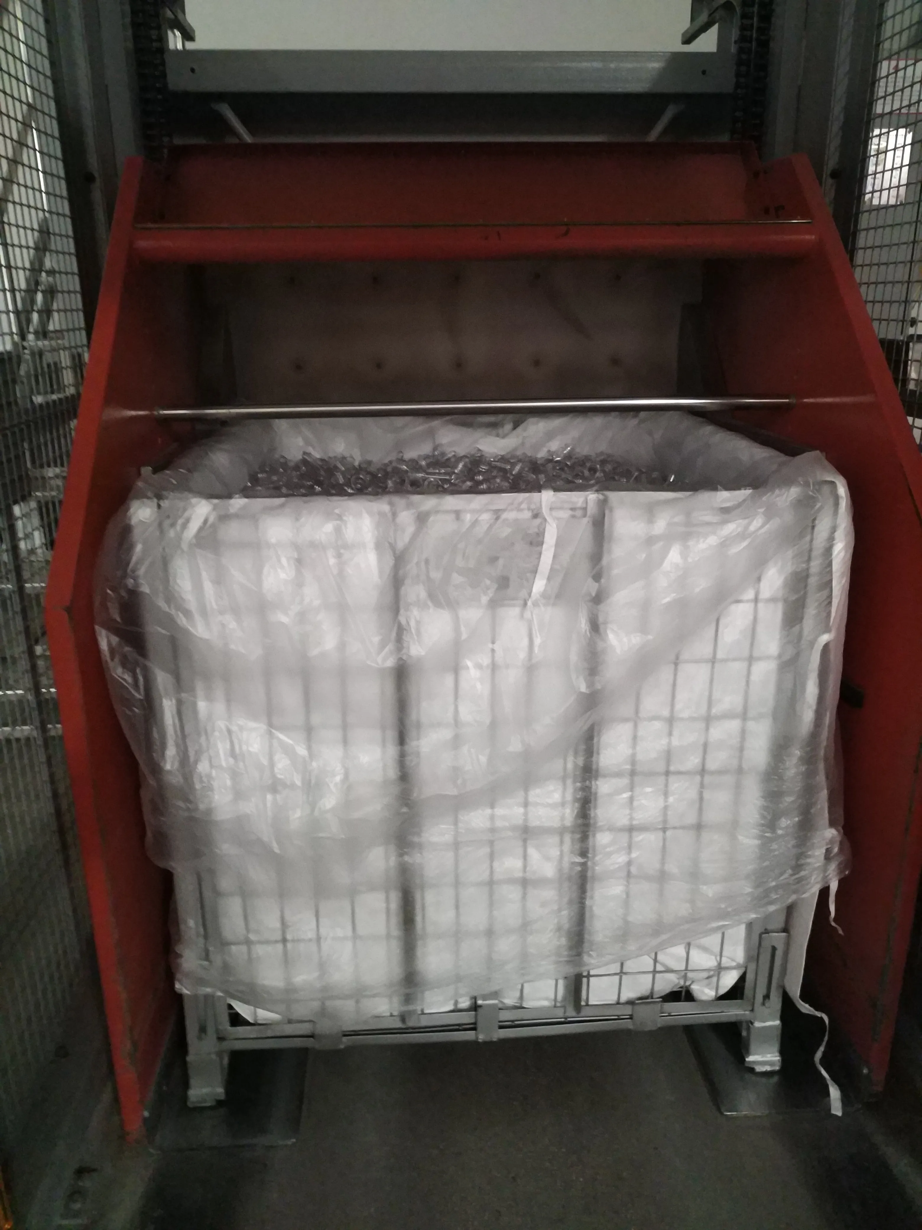 Bottle embryo cage | Plastics and Rubber Product