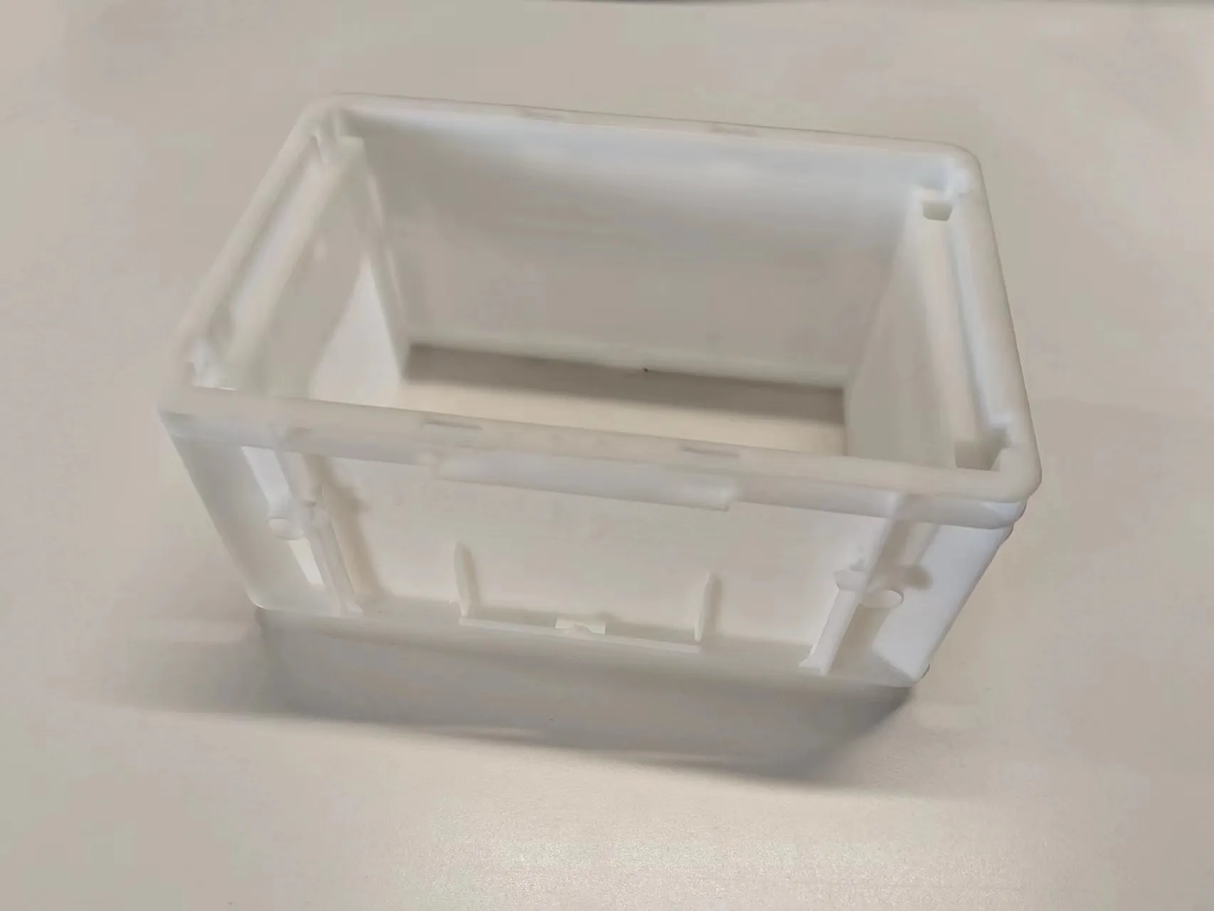 crate | Plastics and Rubber Product