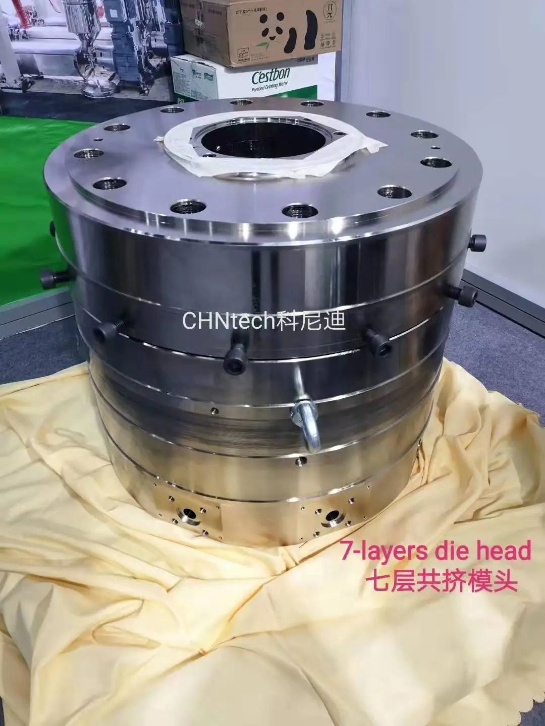 layer non-rotating die system | Plastics and Rubber Product