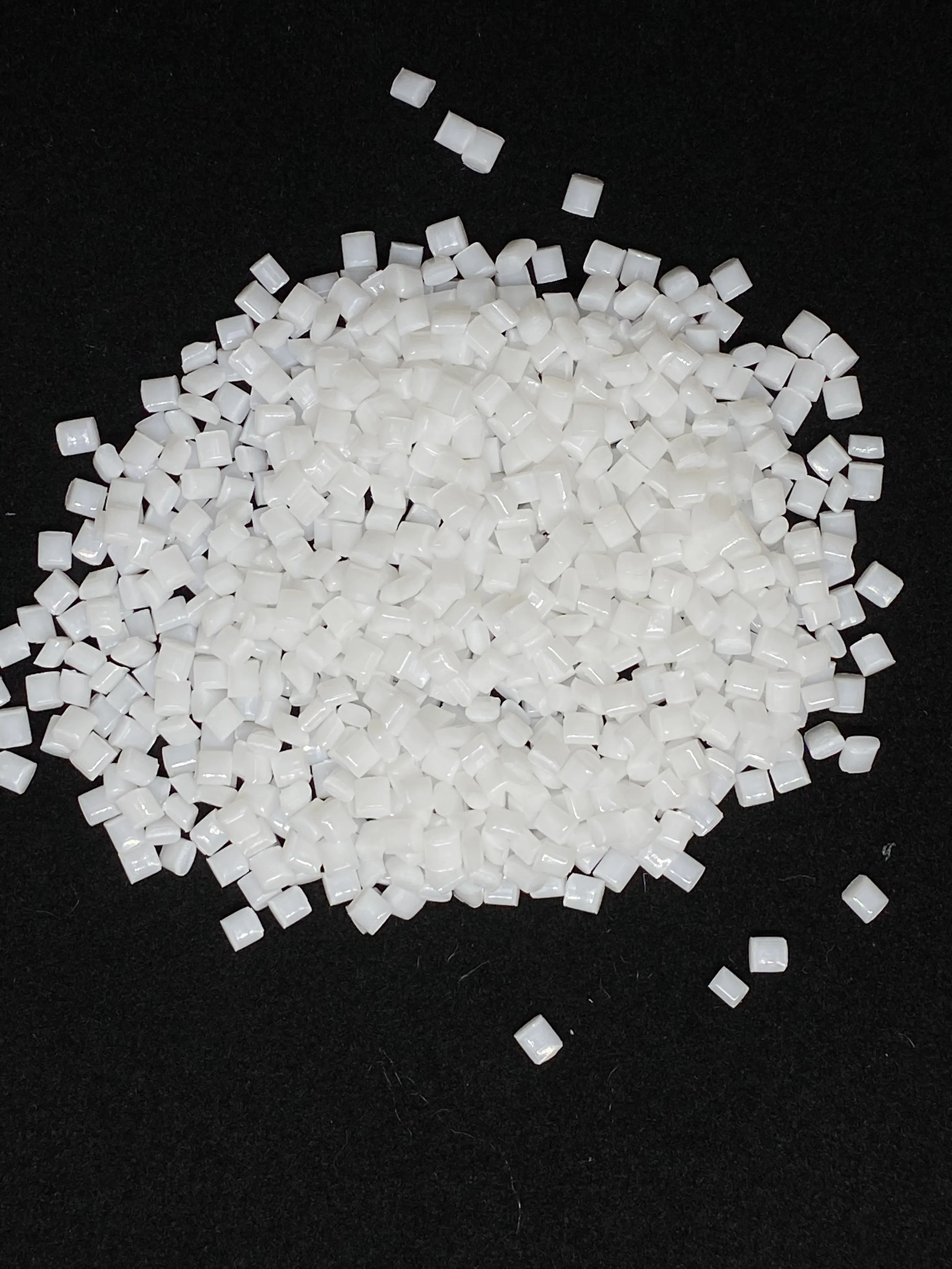 TPEE | Plastics and Rubber Product