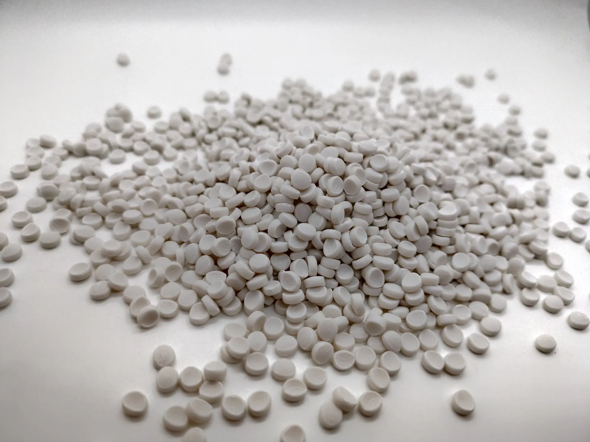 Express bag modified plastic | Plastics and Rubber Product